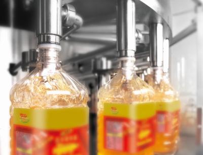 China 84 Disinfectant Liquid Bottle Filling Capping And Labeling Machine for sale