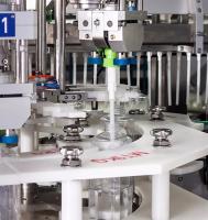 China Max 8000 BPH Kitchen Care Trigger Capping Machine for sale