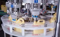 China Semi Automatic PET / Plastic Bottle Capping Machine for sale