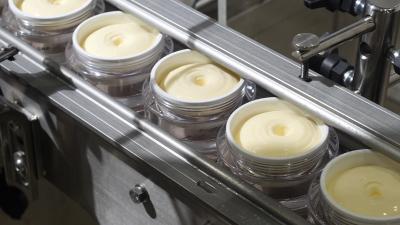 China 380V Electric Driven Switchable Cosmetic Filling Equipment for sale