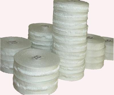 China Heat Insulation 550C Fiberglass Rope For Industrial Furnace Fireplaces Door Heat Seals for sale