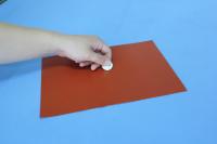 China Flexible Heat Resistant Silicone Coated Fiberglass Fabric with 260℃ Continuous Thermal Protection 0.3 mm Thickness and 400 g/sqm Weight for sale