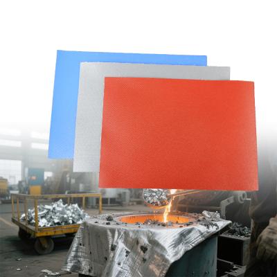 China Fire Retardant Grey Color Silicone Coated Fiberglass Fabric with 50 m / 100 m Roll Length and Oil Resistant Properties for sale