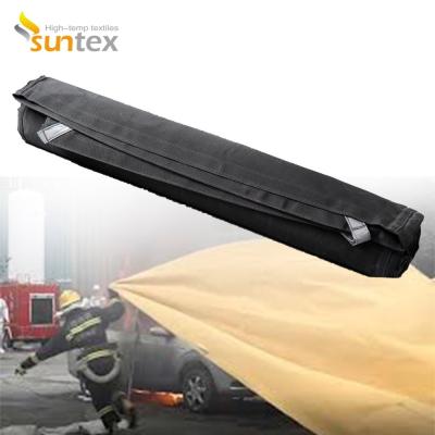 China Professional Grade EV Fire Blanket with 550℃/1000℃ Thermal Resistance for Oxygen Deprivation and Two-Person Deployment for sale