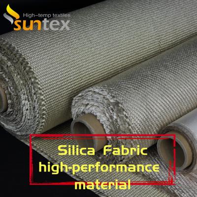 China Durable High Temperature Fiberglass Cloth with 1000°C Heat Resistance and Vermiculite Coating for Chemical Resistant Fire Barrier Applications for sale