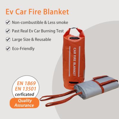 China Large EV Fire Blanket with 550℃/1000℃ Thermal Resistance for Oxygen Deprivation and Gray Color Protection for sale