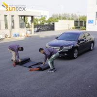 China Gray EV Car Fire Blanket: 550℃/1000℃ Thermal Resistance, Oxygen Deprivation for Emergency for sale