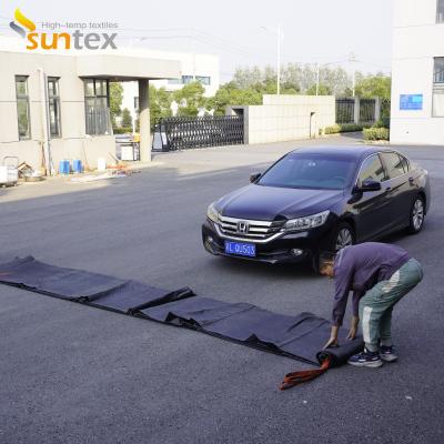 China Industrial-Grade EV Car Fire Blanket with 550℃/1000℃ Thermal Resistance and Oxygen Deprivation for Fire Safety for sale