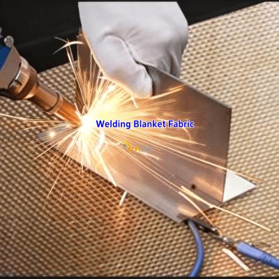 China 100% Fiberglass Welding Blanket High Heat Resistance Fire Blanket Welding Pads for sale