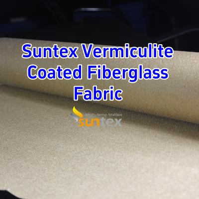China Vermiculite Coated Fiberglass Fabric with 750℃ Temperature Resistance and 1070gsm Heavy Weight for Excellent Abrasion Resistance for sale