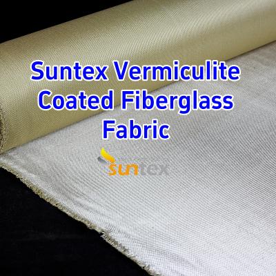 China Vermiculite Coated Fiberglass Cloth with 750℃ Temperature Resistance and 1070gsm Heavy Weight for Excellent Abrasion Resistance for sale