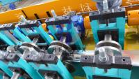 China PLC Automatic Servo Cutting Lifting Platform 0-60m/Min Adjustable Speed For Drywall Metal Stud Production for sale