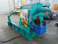 China 5.5kw 6 Ton Capacity Hydraulic Decoiler  Electric Drive For Metal Coil Processing for sale