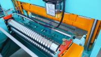 China Portable High Precision Corrugated Sheet Forming Machine with PLC Touch Screen Control for Roof Panels for sale