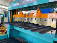 China High Speed 30m/min C16 Roof Panel Roll Forming Machine with Double Linear-Guide Hydraulic Cutting and 23 Rows Rollers for sale