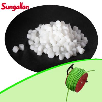 China Premium Customizable TPE TPR Granules High Resilience for Extruded Edge Strips for sale