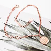 China Delicate 18kt Gold Mini Pendant with Chain - Premium Gold Jewelry Set for Everyday Wear for sale
