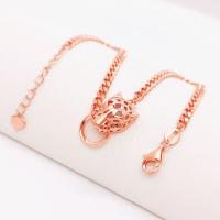 China Sophisticated Mini Gold Pendant Necklace Ensemble - Gold-Plated Jewelry Set with Polished Finish for sale