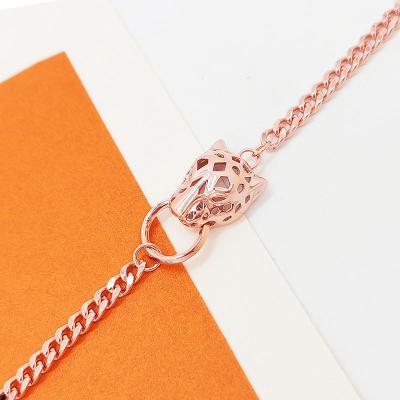 China Sophisticated Mini Gold Pendant Necklace Ensemble - Gold-Plated Jewelry Set with Polished Finish for sale