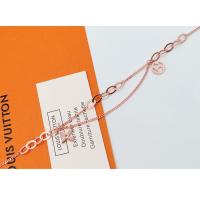China Fashionable Mini Gold Pendant Necklace Set 18K Gold Plated 45cm Chain for sale