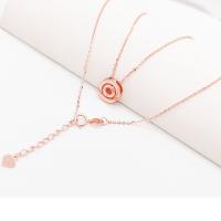 China Classic Mini Gold Pendant Necklace with Chain for sale