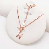 China Timeless Mini Gold Pendant Necklace Set for sale
