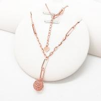China 18kt Yellow Gold Delicate Mini Pendant Necklace - 75% Pure Gold Jewelry with Premium Craftsmanship for sale