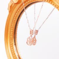 China Understated Mini Gold Pendant Necklace Set with Elegant Design and Premium Finish - 3-Piece Collection for sale