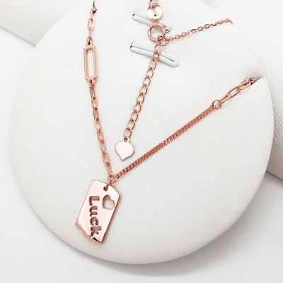 China 18K Solid Real Gold Custom Letter Necklace with 16-18 Inch Chain and 1-1.5cm Pendant Size for sale