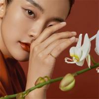 China Delicate 18K Gold Rings for Women and Girls - 75% Pure Gold Content with Premium Craftsmanship for sale