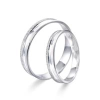 China Comfort-Fit Gold Rings - Premium 18K Gold Jewelry with Ergonomic Design for Daily Wear and Special Occasions for sale