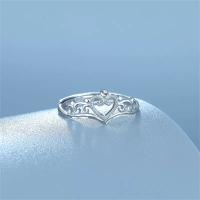 China Modern 18K Gold Rings for Girls - 75% Pure Gold Contemporary Jewelry Designs for sale