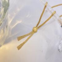 China 18kt Yellow Gold Pendant Necklace 5-8g Weight with 18-20 Inch Chain - Premium Jewelry Collection for sale