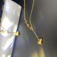 China Modern 18kt Yellow Gold Pendant Necklace 750/1000 Pure Gold Content Contemporary Design for sale