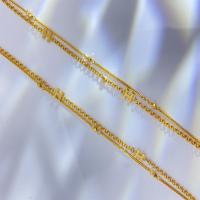 China 18K Solid Gold Heart Bracelet for Women - 750 Gold Purity Elegant Jewelry with Secure Clasp for sale