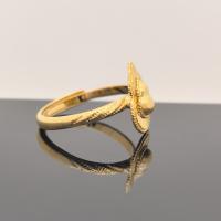 China Heart-Shaped 925 Sterling Silver Ring with 24K Gold Plating - Unisex Simple Design Lobster Clasp Jewelry for sale