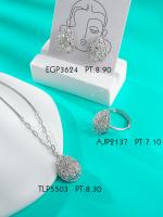 China AU750 Platinum Water Droplet Jewelry Set with IGI Certification - Necklace, Rings & Earrings 95% Pure for sale