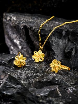 China 18K Gold Custom Flower Pendant Rings Earrings Christmas Gift Jewelry Unisex 75% Gold for sale