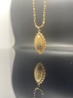 China 18K Gold Christmas Gift Necklace Pendant - 75% Gold Content with IGI Certification and Custom Design Options for sale