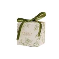 China Gravnre Printing Customized Kraft Paper Gift Bags for Gift Craft Packaging for sale