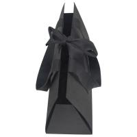 China Christmas Paper Gift Bag with Customized Size and Handmade Design Special Offer for sale