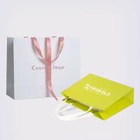 China Industrial CMYK 4 Color Offset Printing Paper Bag For Shoes Clothing With Custom Logo for sale