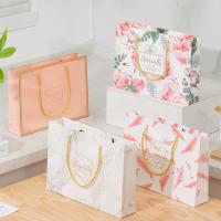 China Custom Logo Ivory Board Wedding Candy Souvenir Gift Packaging Paper Bags at Reasonable for sale