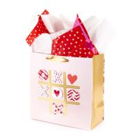 China 2024 Custom Valentine's Day Red Gift Shopping Paper Bags With Your Own Logo Custom for sale