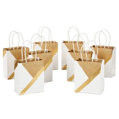 China CMYK 4 Color Offset Printing Kraft Paper Shopping Bags With Your Own Logo Custom De Papel for sale