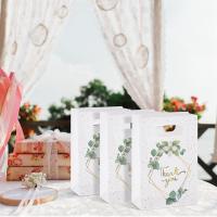 China Custom Luxury D Cut Gift Paper Bag For Boutique With CMYK Printing And Color Options for sale