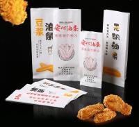 China Customized Size White Kraft Paper Bags For Food Takeaway With Luxury Packaging Design for sale