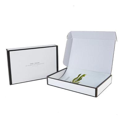 China Custom Foldable Paperboard Mailer Gift Airplane Box for Clothing T-Shirt Packaging for sale