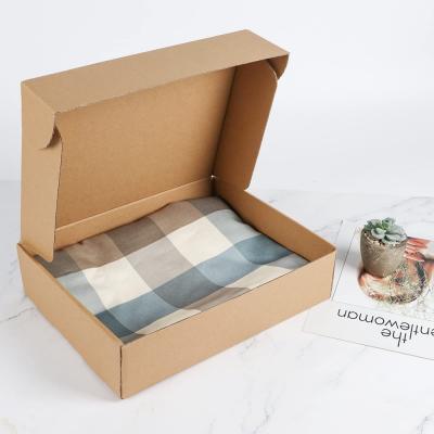 China Good Clothes Apparel Skincare Gift Corrugated Airplane Paper Box with Gravnre Printing for sale