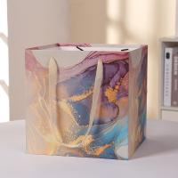 China Custom Color Accepted White Card Square Bag with Marble Gift Bag and Flower Window for sale